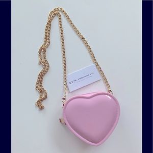 Expressions NYC - Poshmark